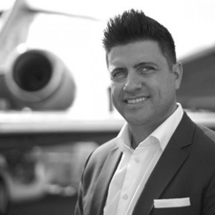 联系我们 | 庞巴迪